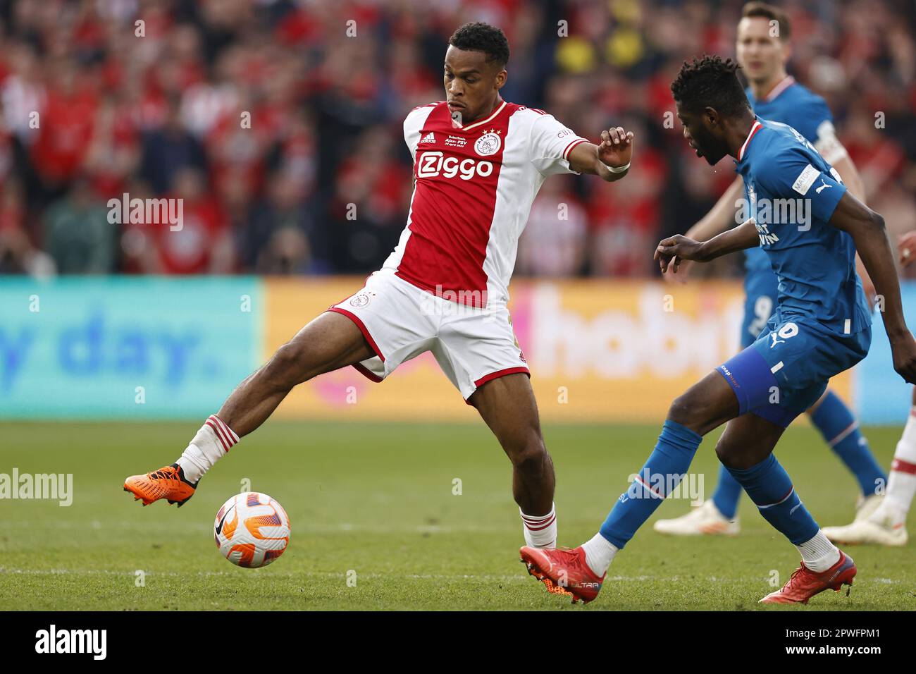ROTTERDAM - (lr) Jurrien Timber of Ajax, Ibrahim Sangare of PSV ...