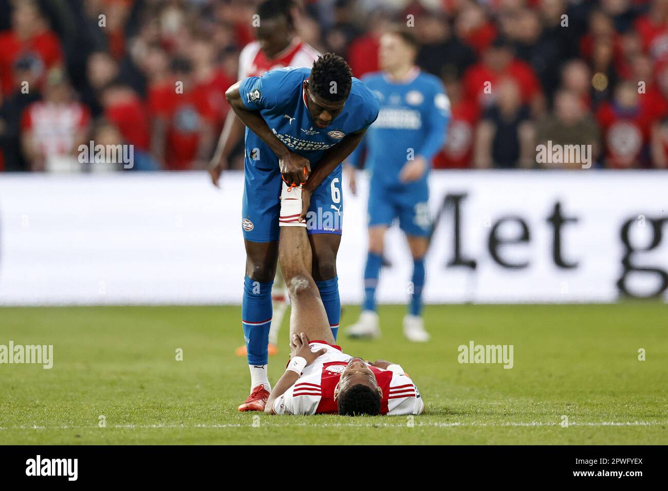 ROTTERDAM - (lr) Ibrahim Sangare of PSV Eindhoven, Jurrien Timber of ...