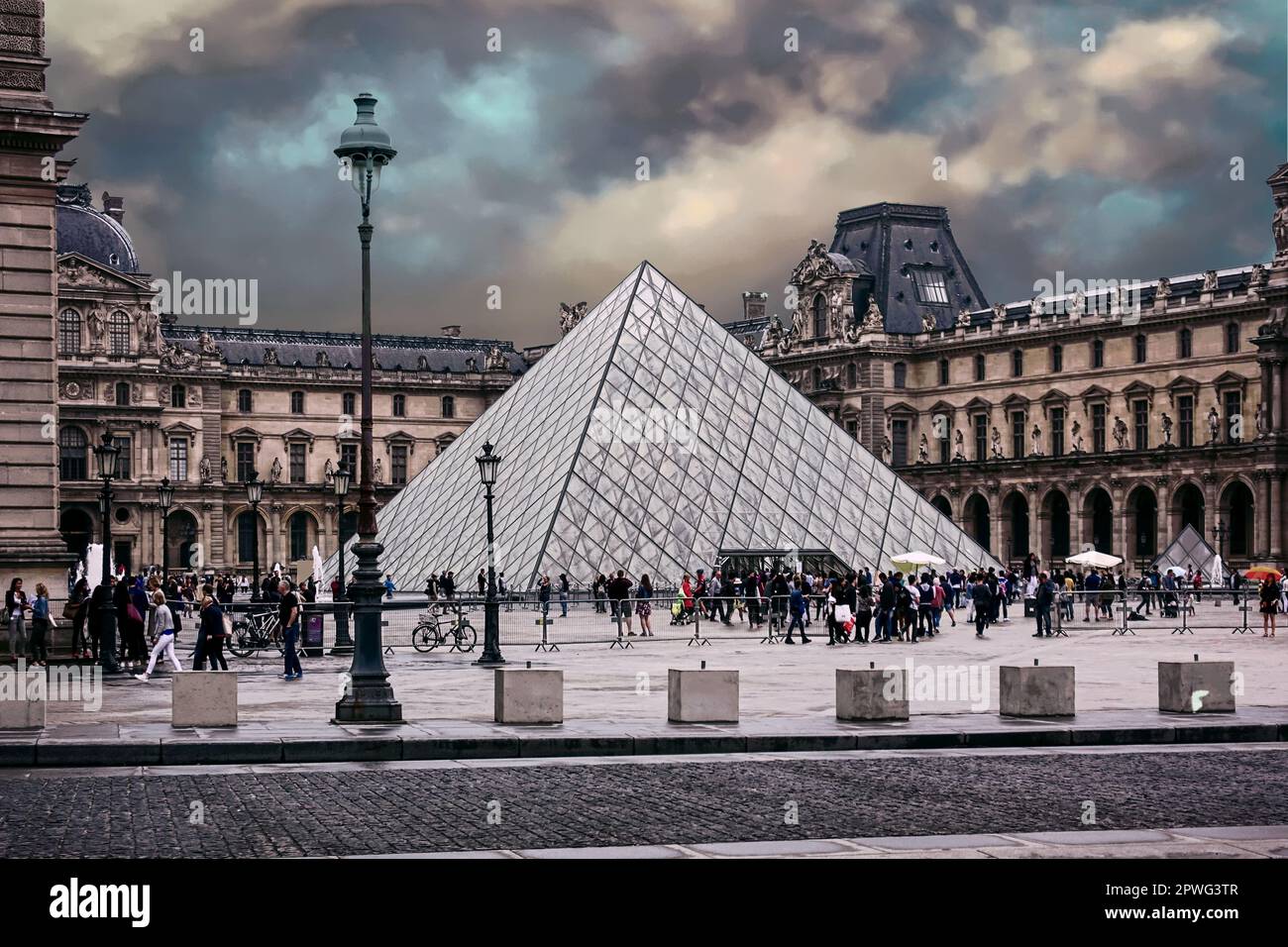 Louvre Pyramid in Paris, France Stock Photo - Alamy