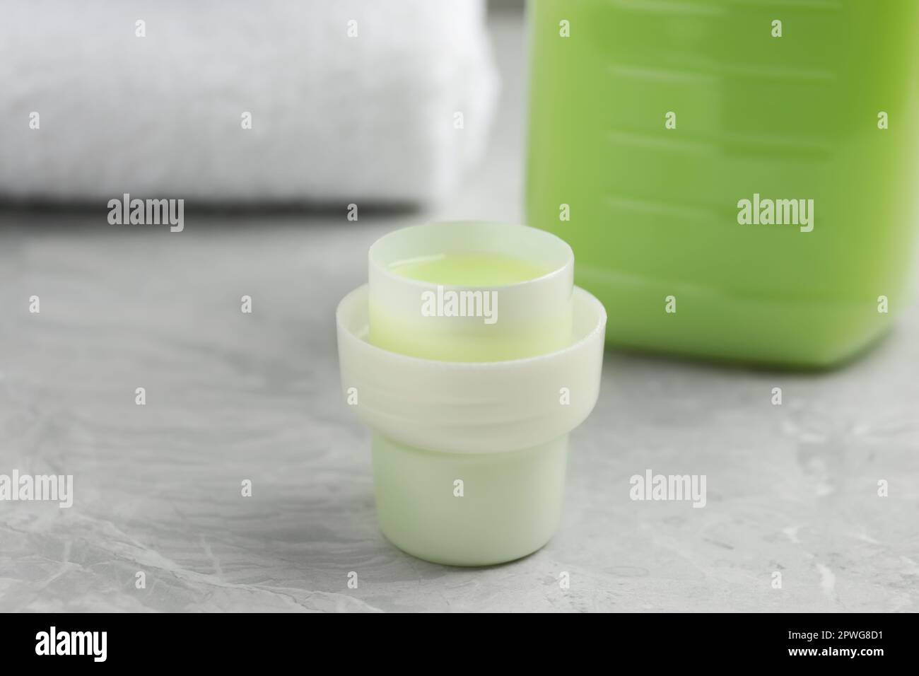 Laundry detergent cap hi-res stock photography and images - Alamy