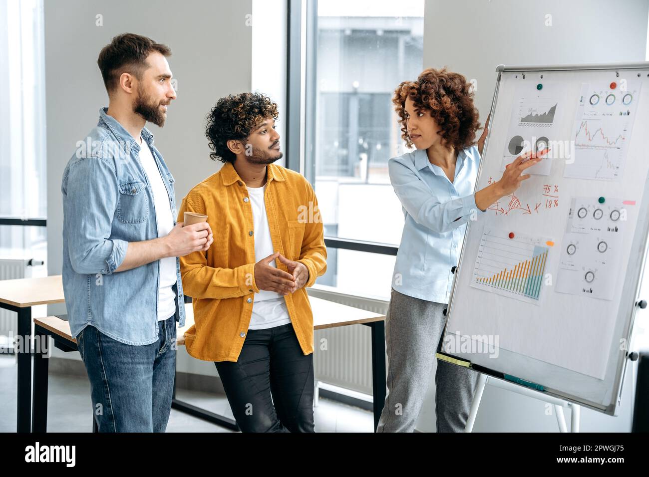 Teamwork concept. Group of successful multiracial business colleagues ...