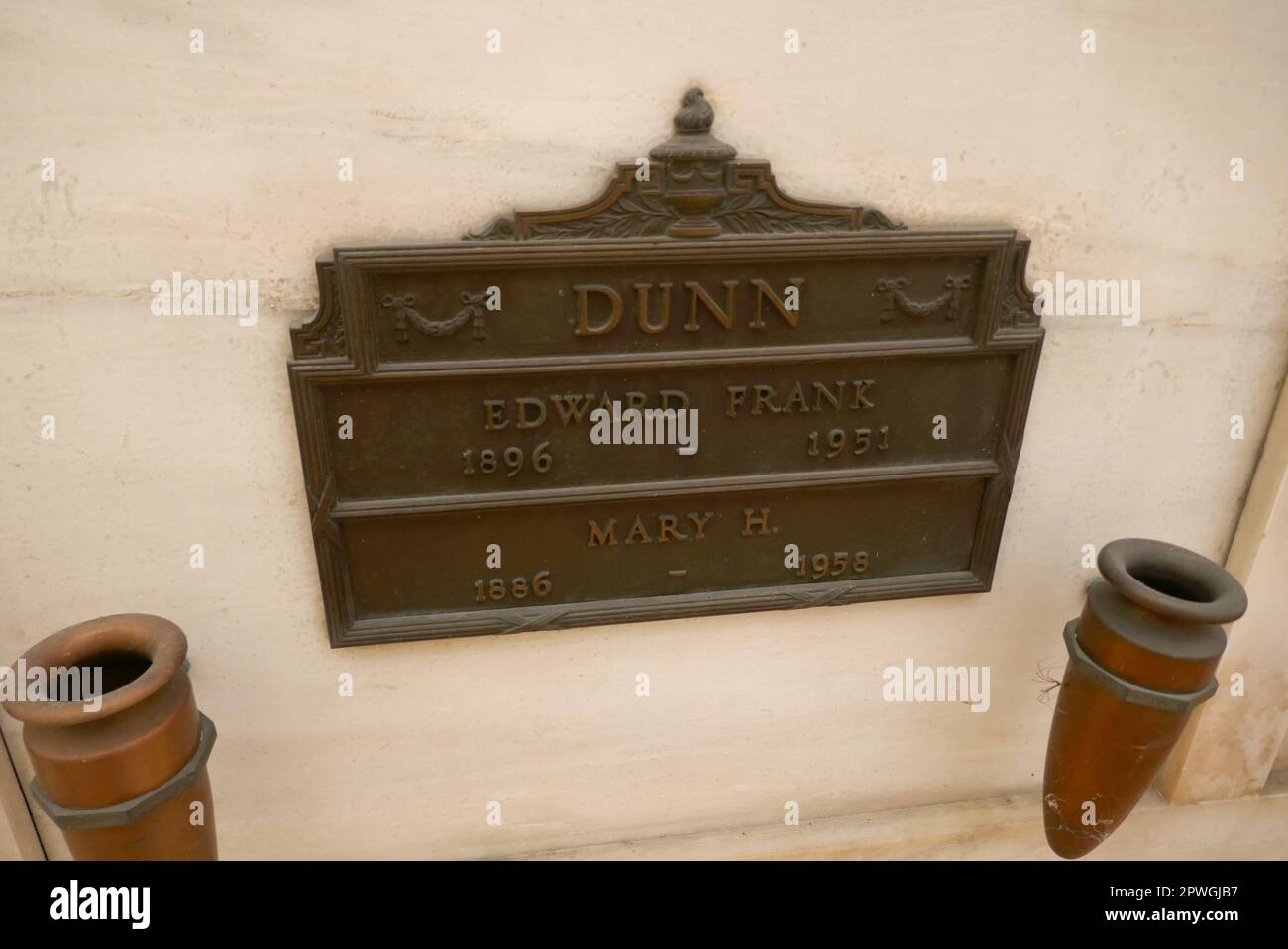 Los Angeles, California, USA 29th April 2023 Edward Dunn and Mary Dunn ...