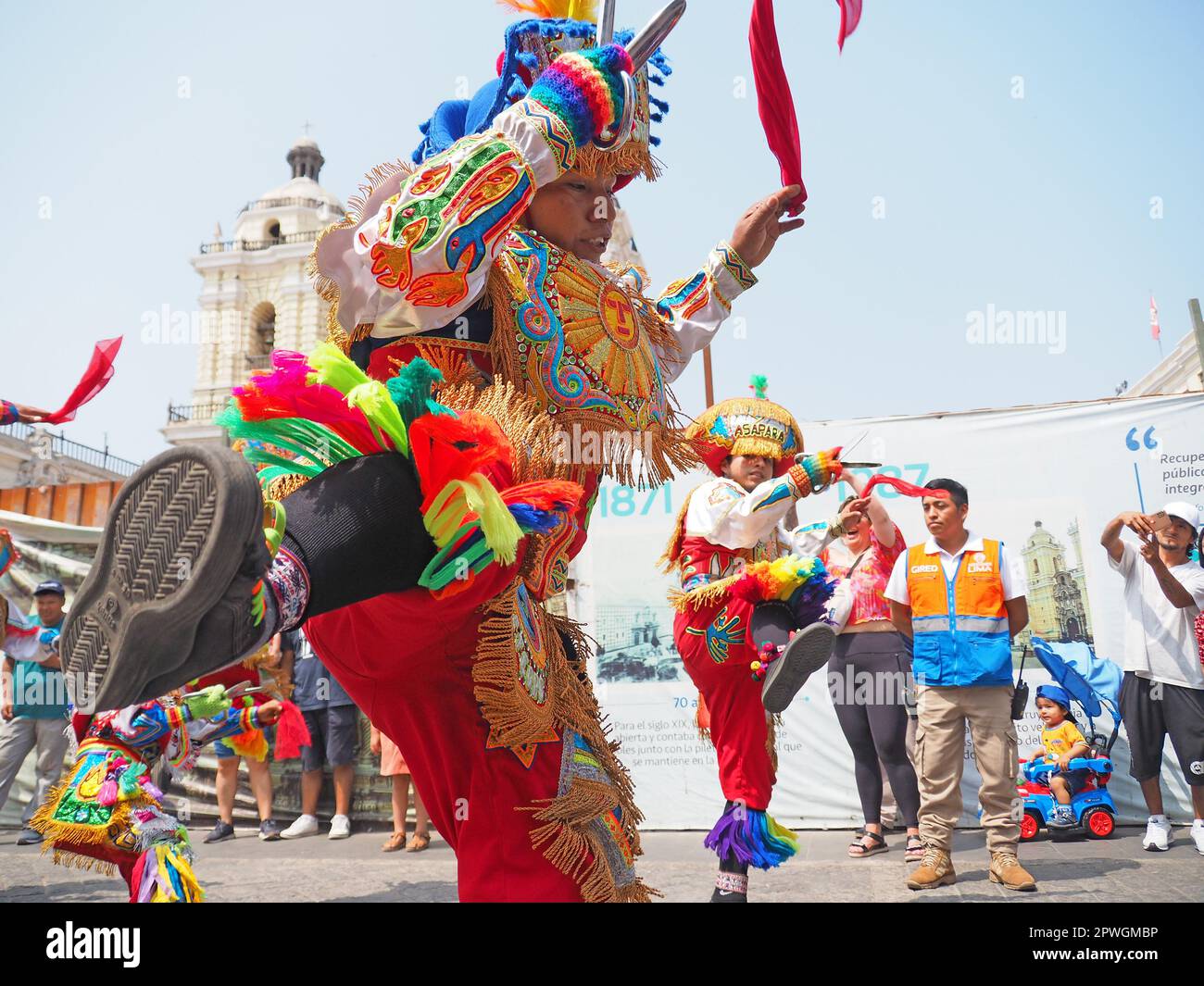 Lima, Peru. 30th Apr, 2023. Dancers performing the traditional ...