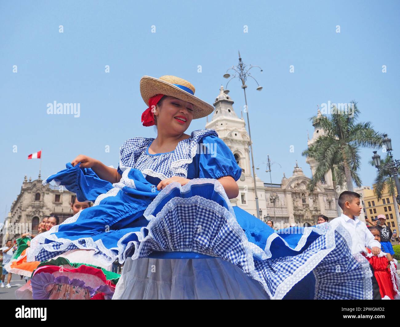 Lima, Peru. 30th Apr, 2023. Creole woman in traditional costume ...