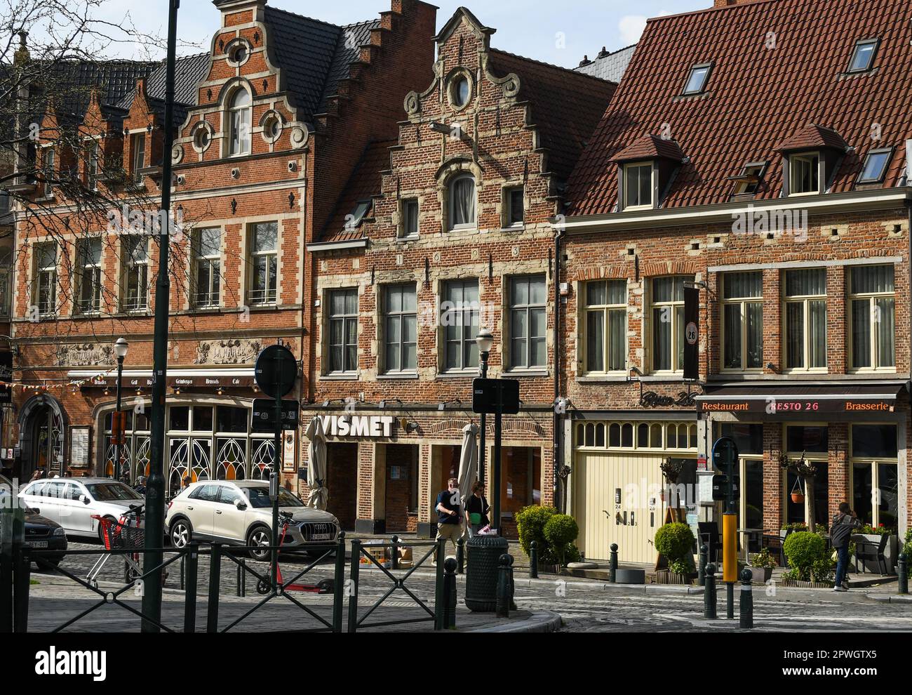 Traditional Flemish houses Stock Photo - Alamy
