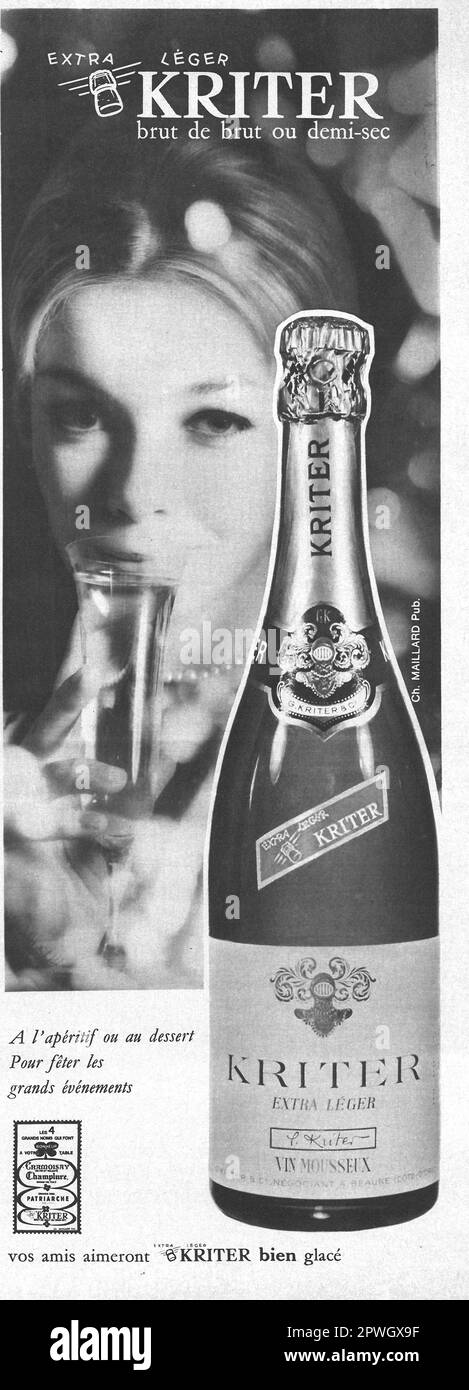 Paris and 1960's and woman Black and White Stock Photos & Images - Alamy