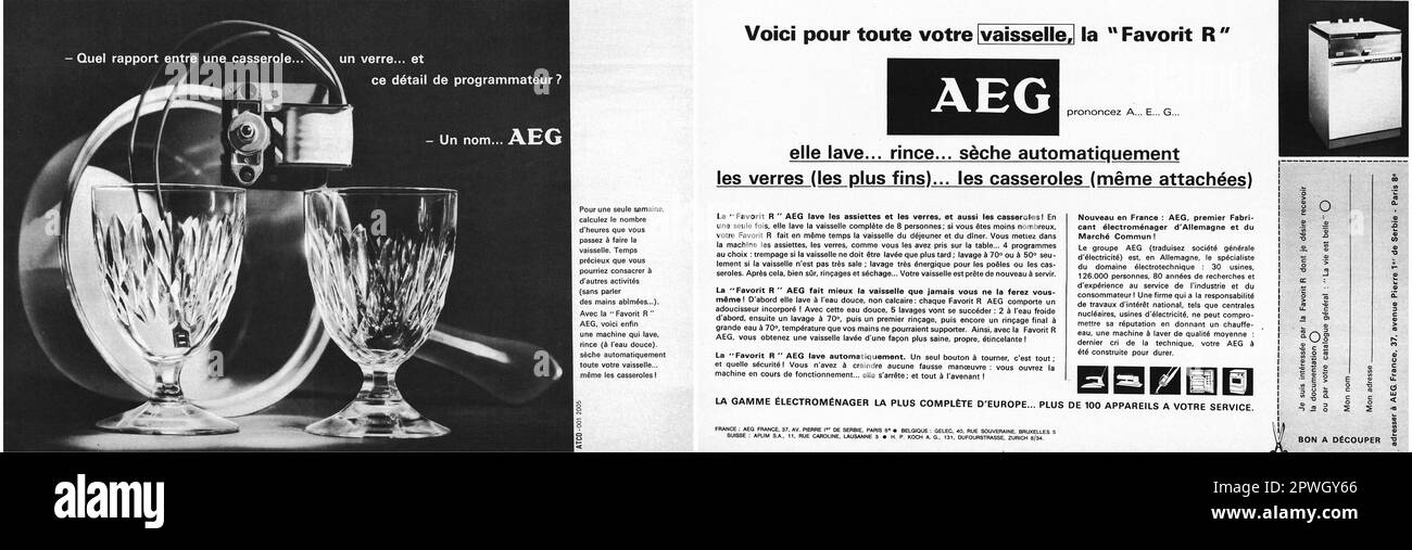 Kitchen appliances advert hi-res stock photography and images - Alamy