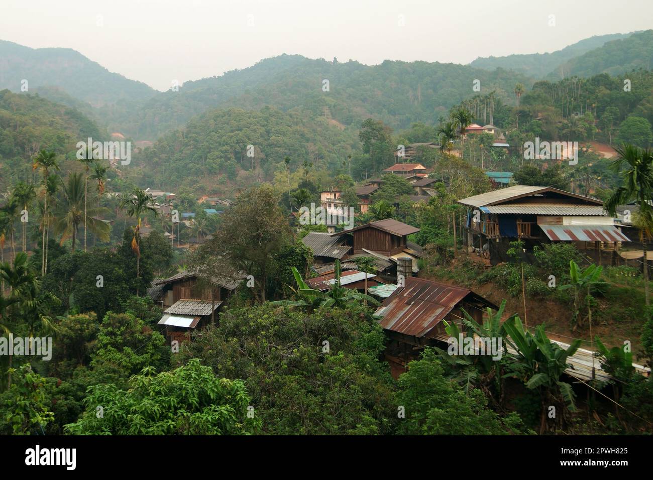 photo of village in the valley Stock Photo - Alamy