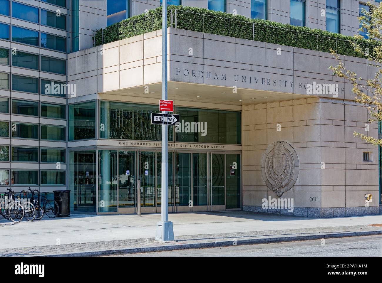 150 west 62nd st hi-res stock photography and images - Alamy