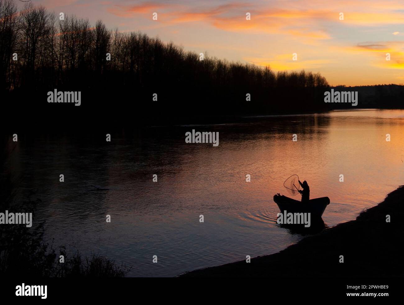 Skykomish river valley hi-res stock photography and images - Alamy
