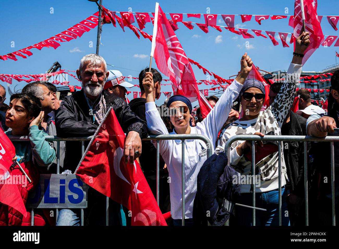 Izmir, Turkey. 30th Apr, 2023. Supporters of the Republican People's ...