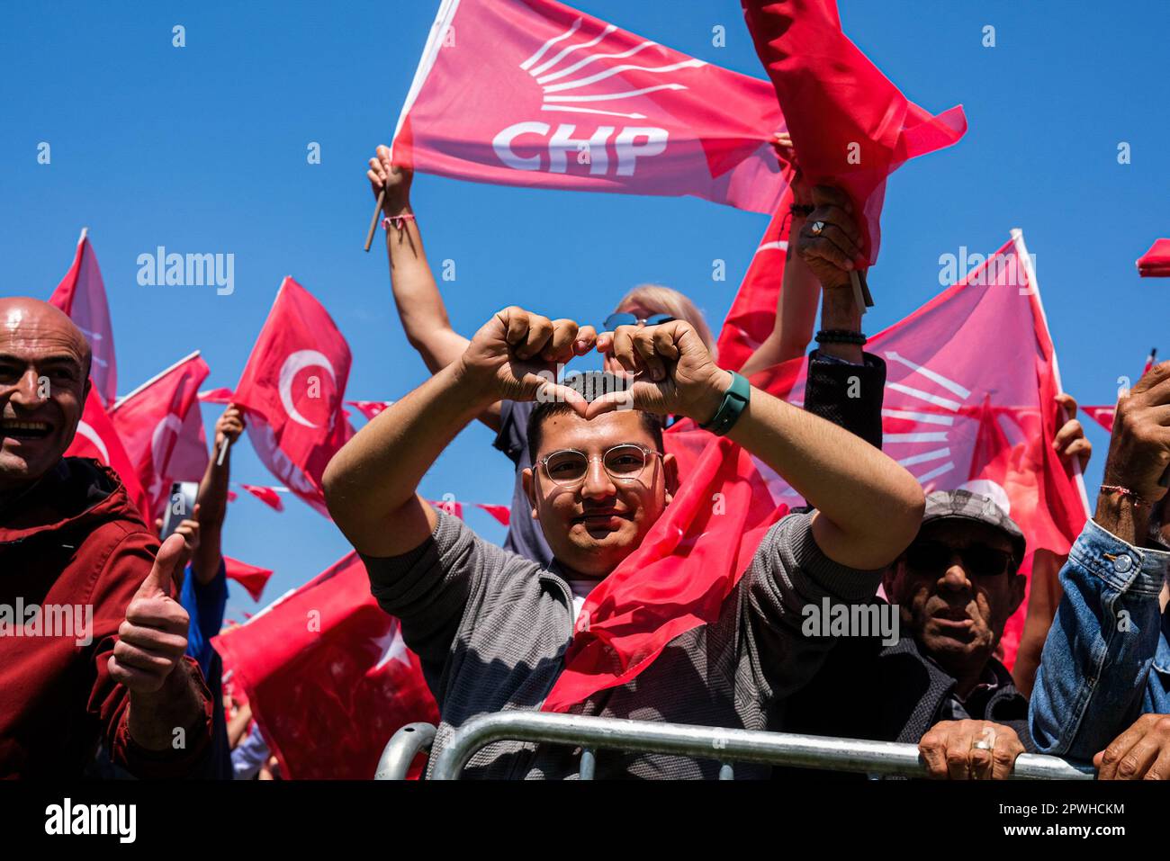 Izmir, Turkey. 30th Apr, 2023. Supporters of the Republican People's ...