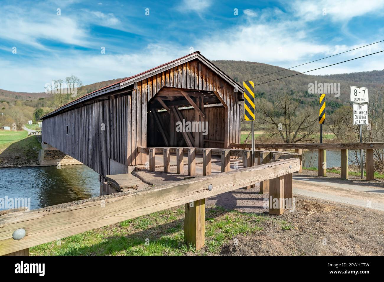 Historic Hamden timber covered bridge in the Hamlet of Hamden, Delaware ...