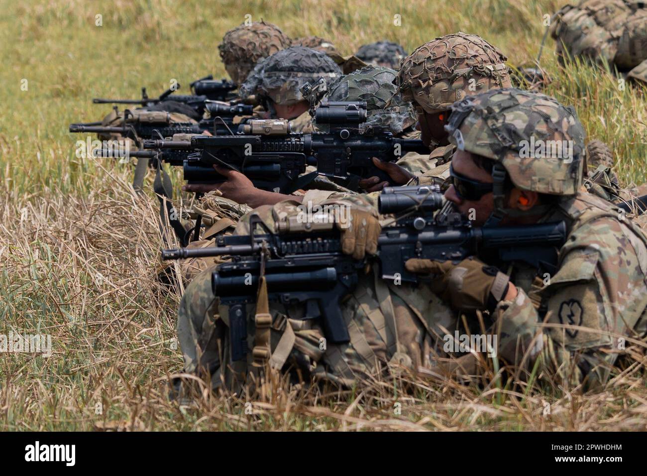 U.S. Army Soldiers, with Able Company, 1st Battalion, 27th Infantry ...