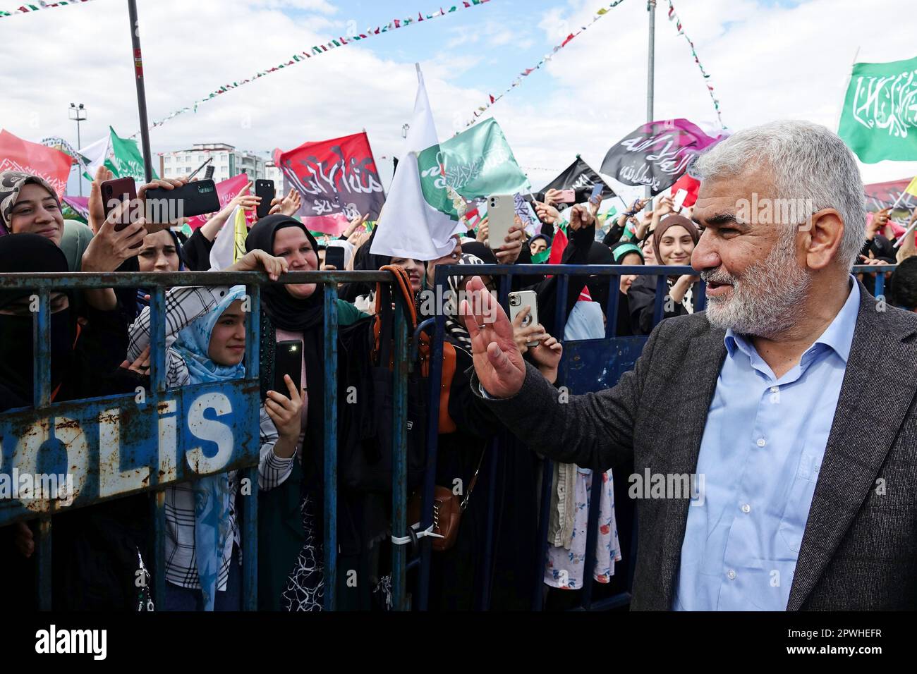 Islamic Kurdish party Free Cause Party (HUDA-PAR) Chairman Zekeriye ...