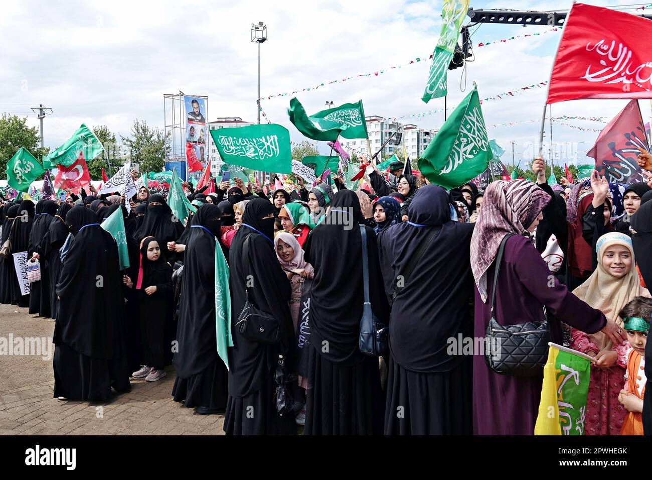 Women are seen attending the birthday event of the Islamic Prophet ...