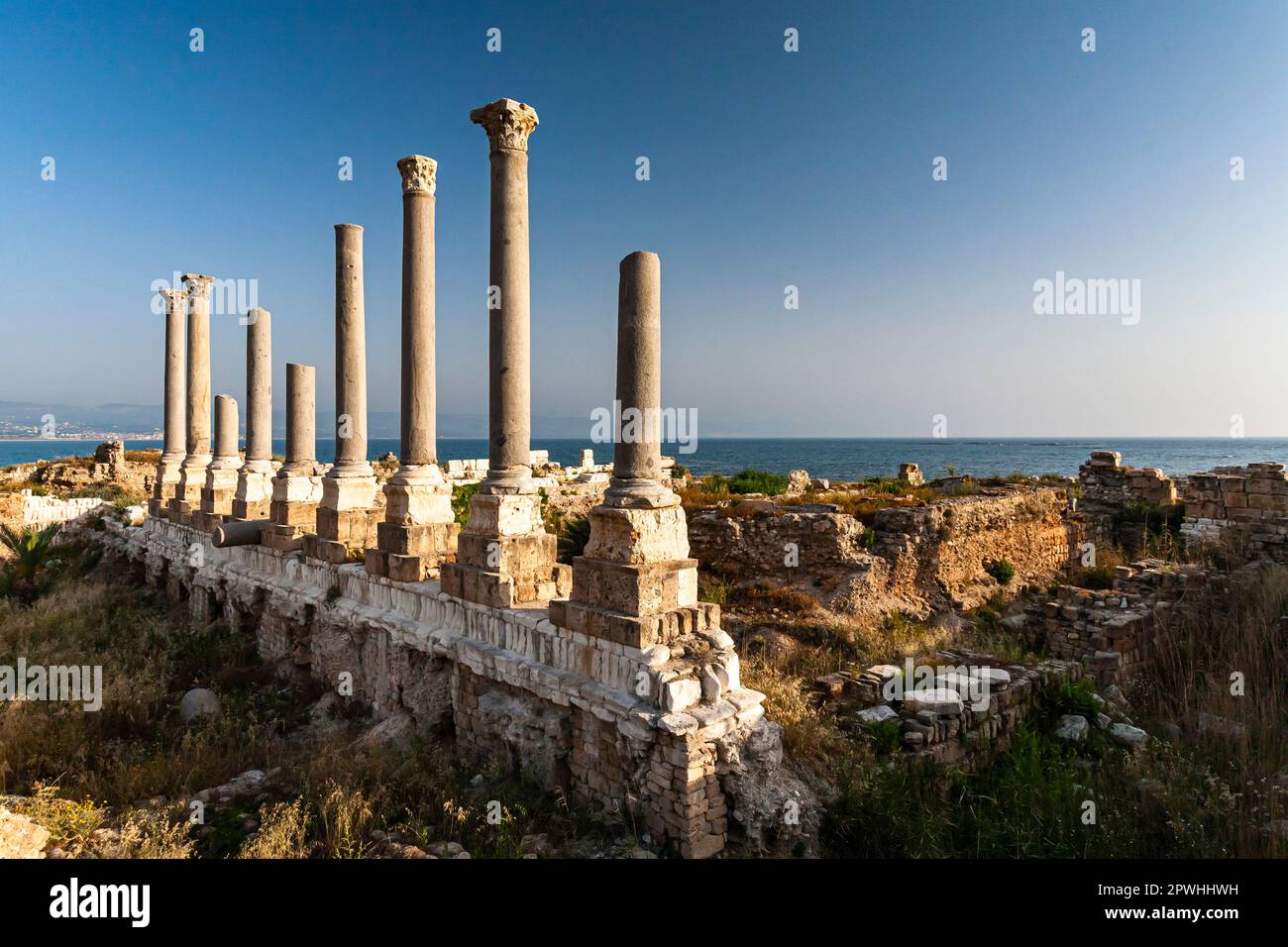Roman columns at tip of Tyre peninsula, mediterranean sea, Tyre(Sour ...