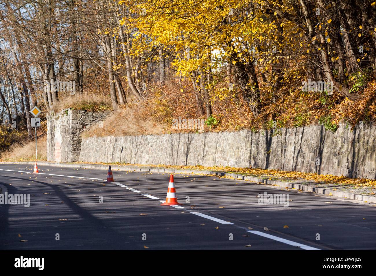 Road marking work hi-res stock photography and images - Alamy