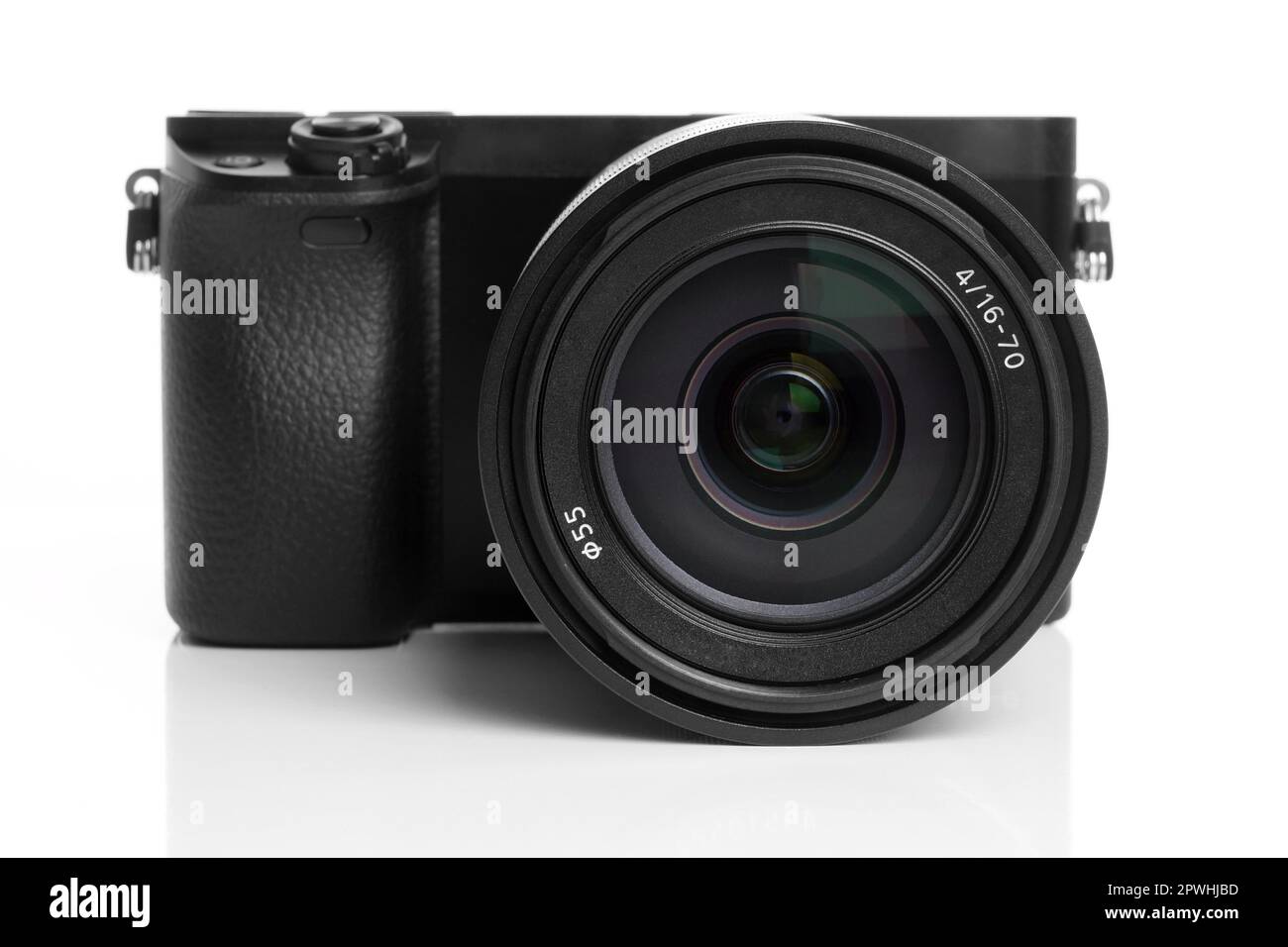 Interchangeable lens hi-res stock photography and images - Alamy