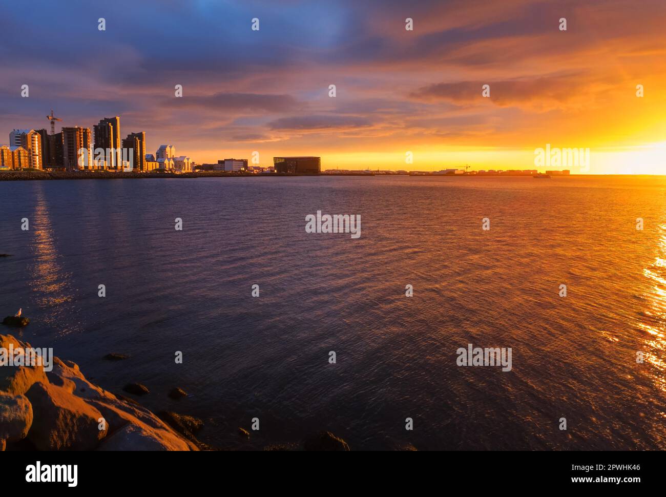 Midsummer setting hi-res stock photography and images - Alamy