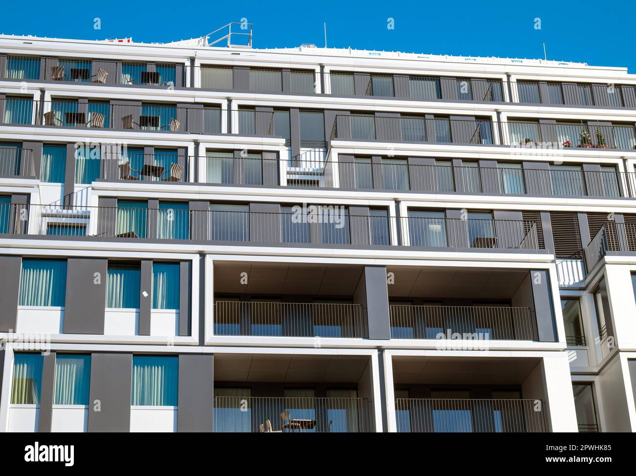 Noble building hi-res stock photography and images - Alamy