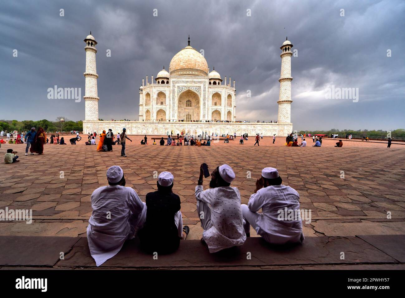 Agra, India. 23rd Apr, 2023. Muslim visitors seen observing the beauty ...