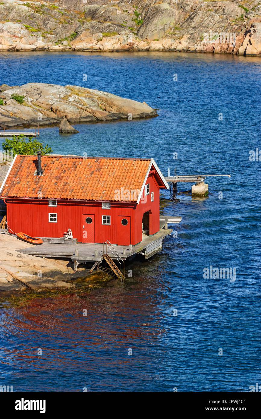 Aerial view red boathouse hi-res stock photography and images - Alamy
