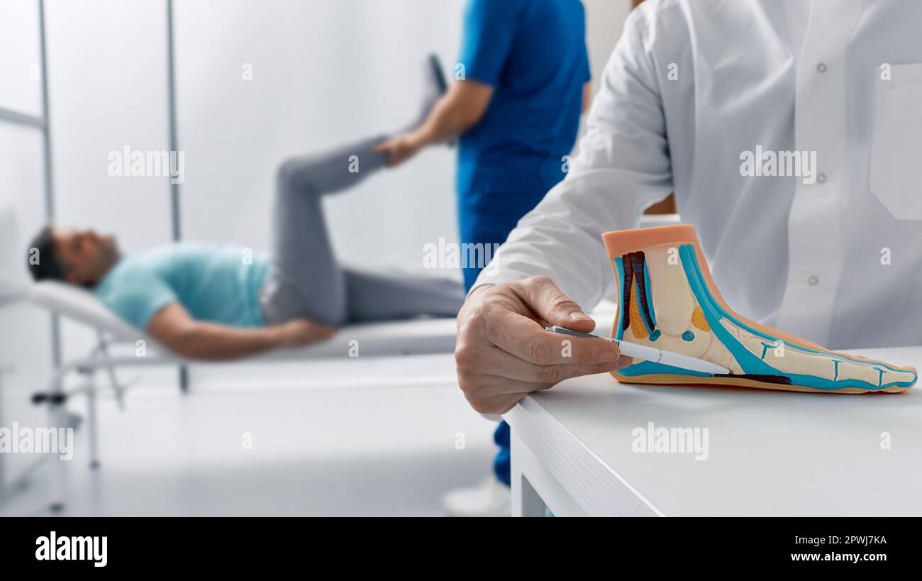 Flat feet, pes planus. Podiatrist doctor diagnose flatfoot during ...