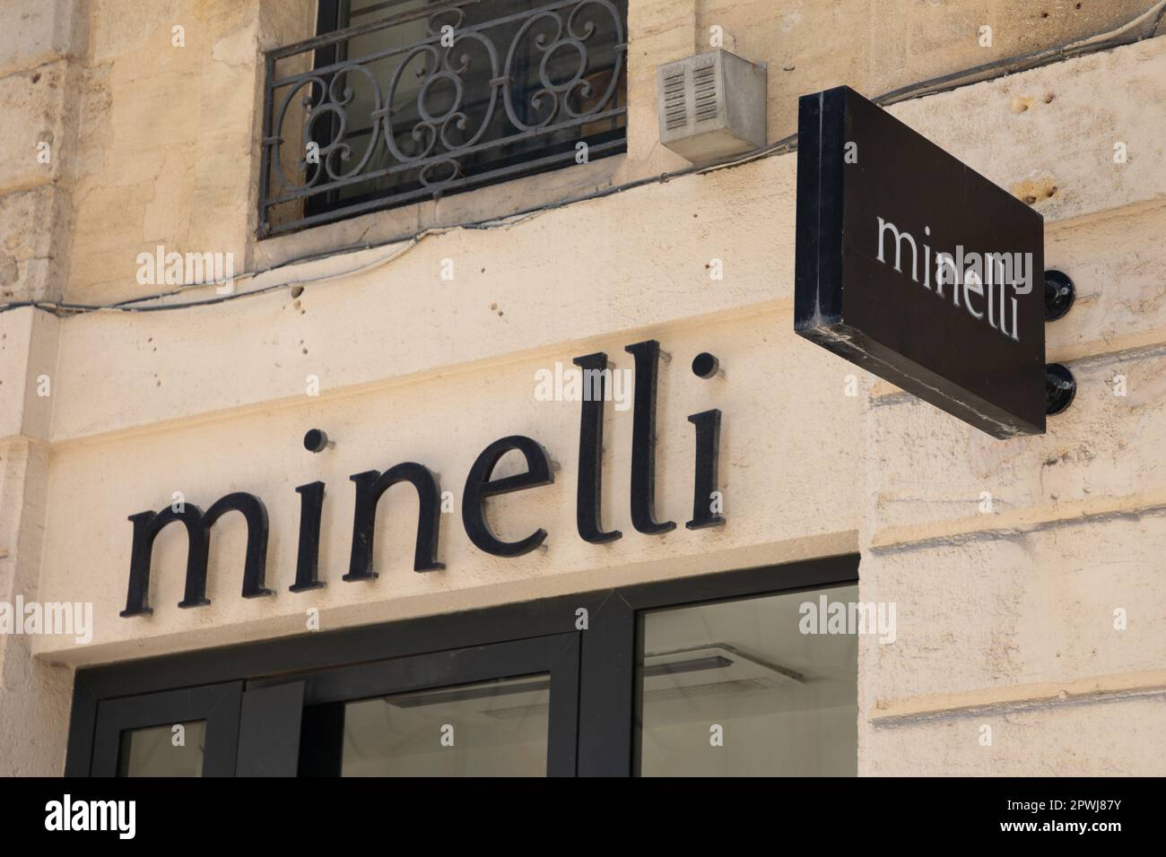 Minelli logo hi-res stock photography and images - Alamy
