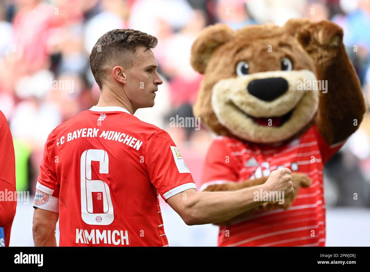 Action mascot hi-res stock photography and images - Alamy