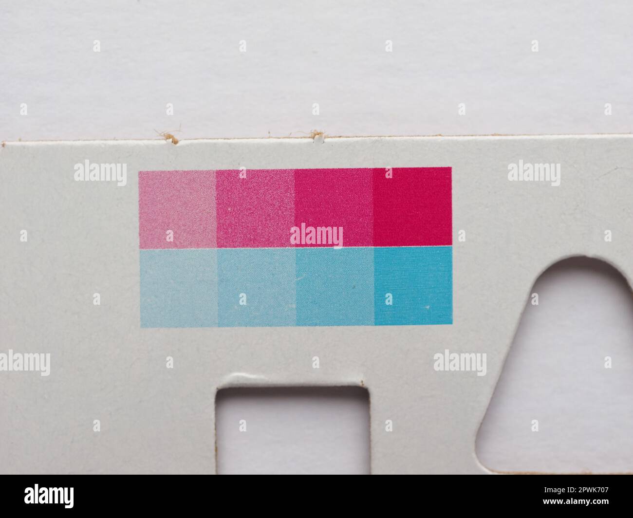 Colour bars printed outside the trim area for density quality control ...