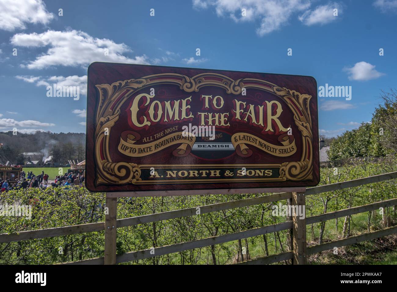 Sign pointing to the Victorian fairground at Beamish Museum Stock Photo ...