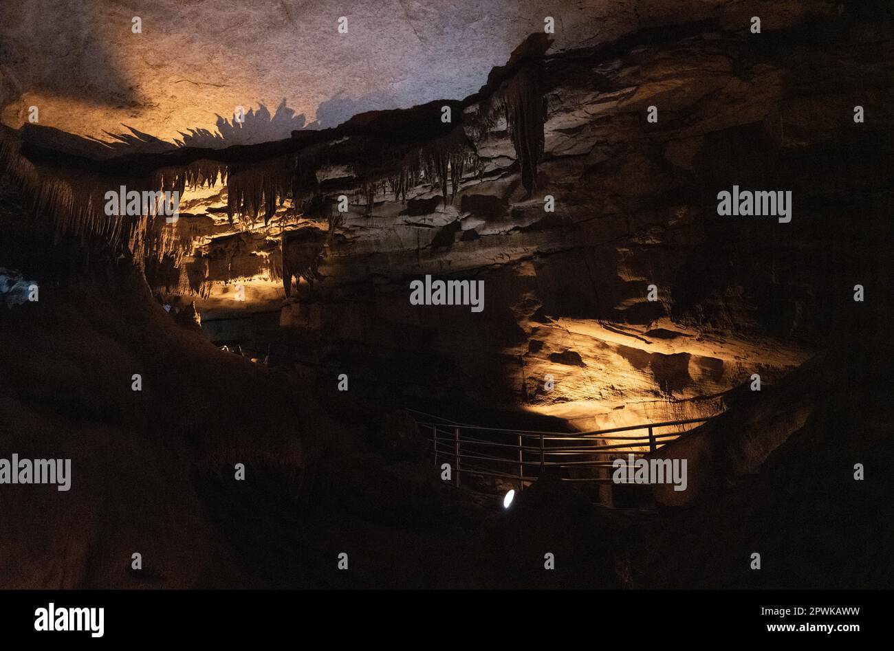 Mammoth cave kentucky stalagmites hi-res stock photography and images ...