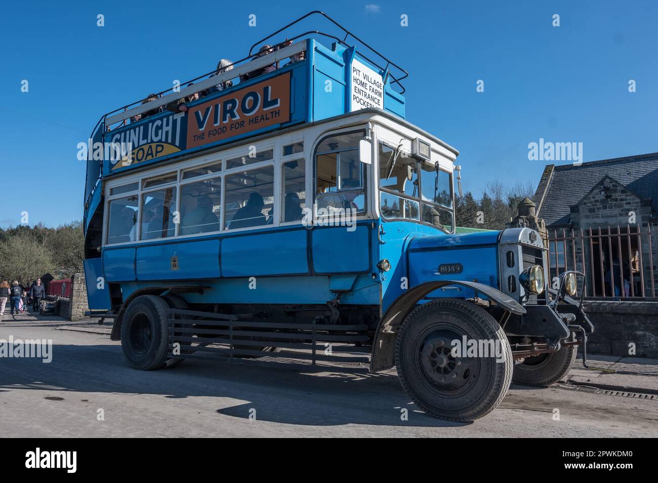 Vintage double decker bus hi-res stock photography and images - Alamy