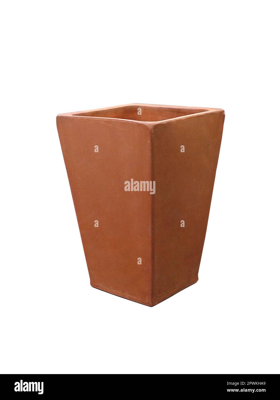 Empty clay plant pot isolated on white background Stock Photo - Alamy