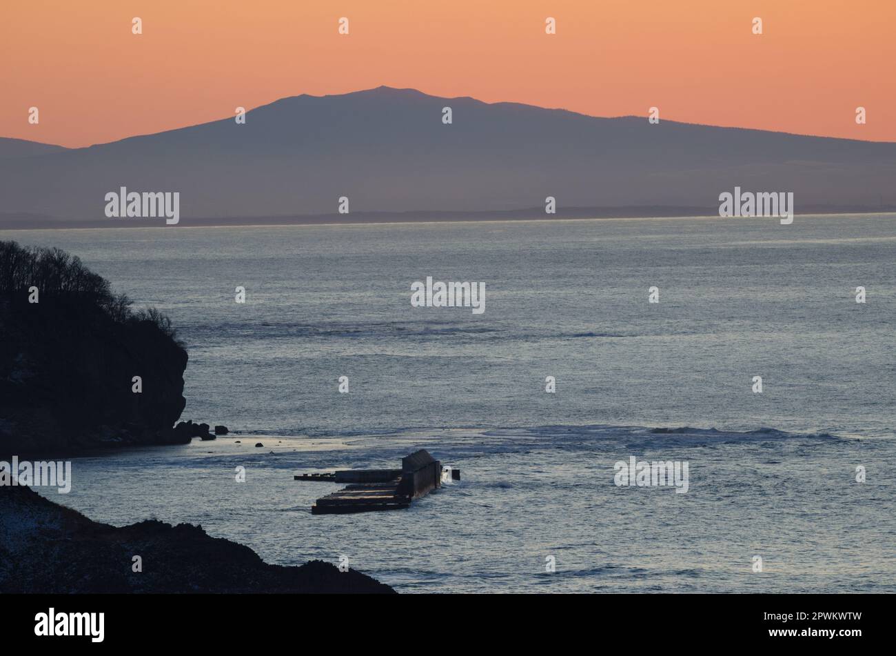 Sunset over northern Hokkaido from the Shiretoko Peninsula. Utoro ...
