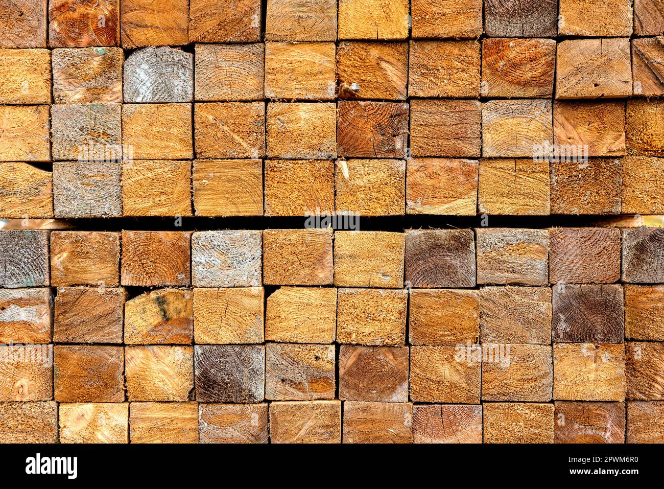 Columning hi-res stock photography and images - Alamy