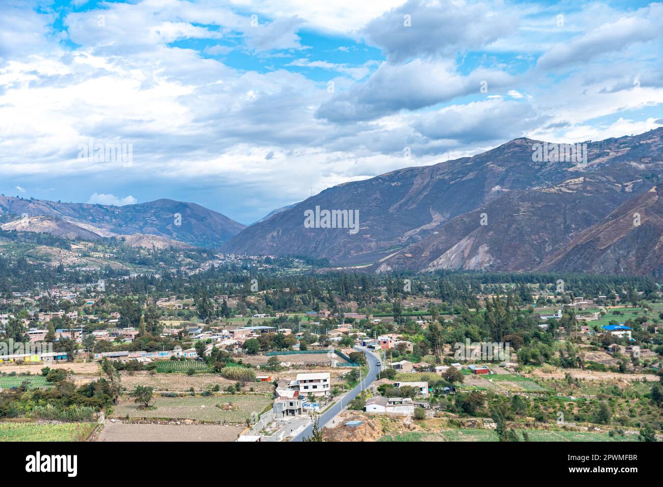 Huascaran National Park in Yungay, Peru Stock Photo - Alamy