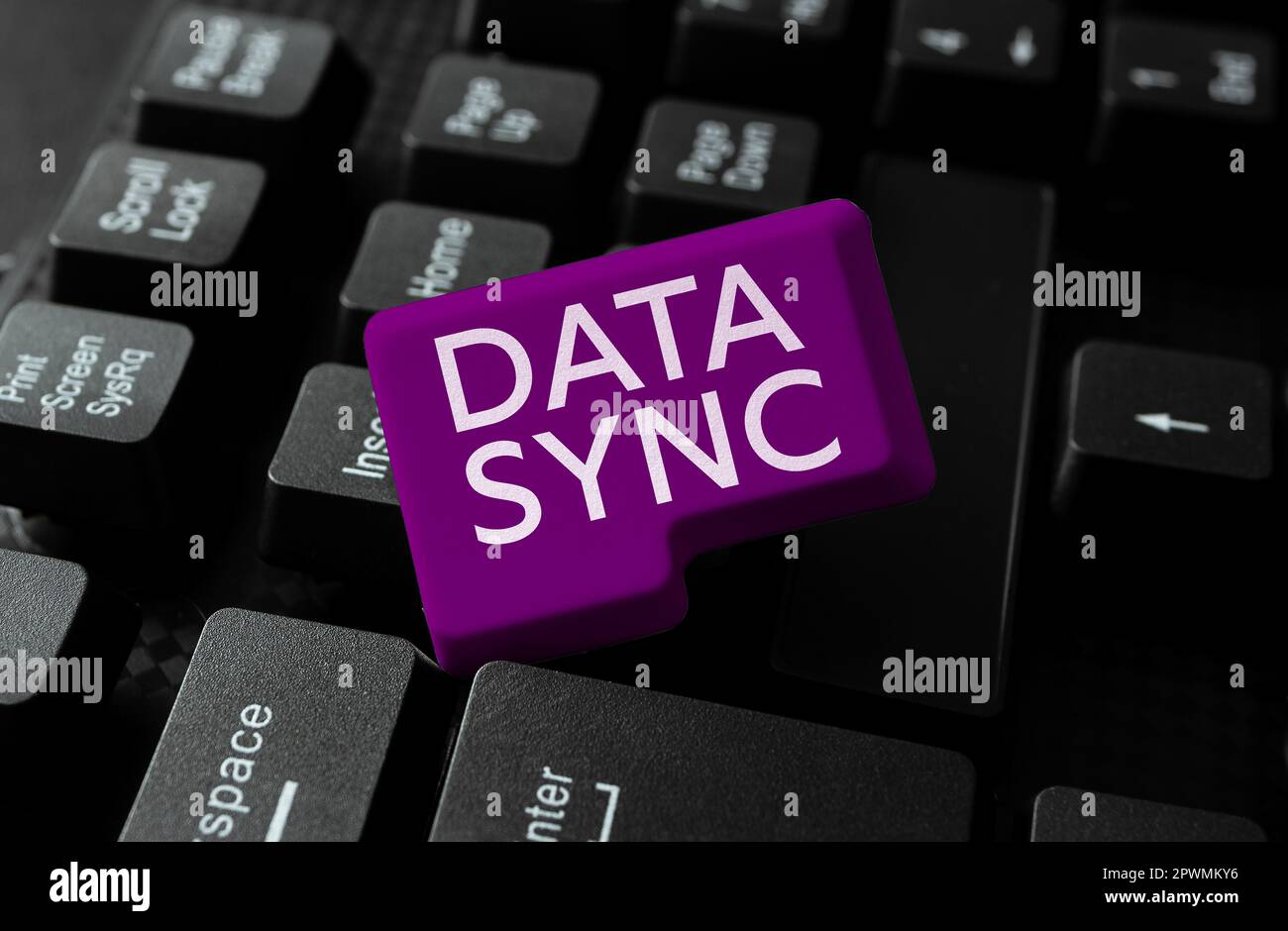 Conceptual caption Data Sync, Business concept data that is ... Conceptual caption Data Sync, Business concept data that is ...
