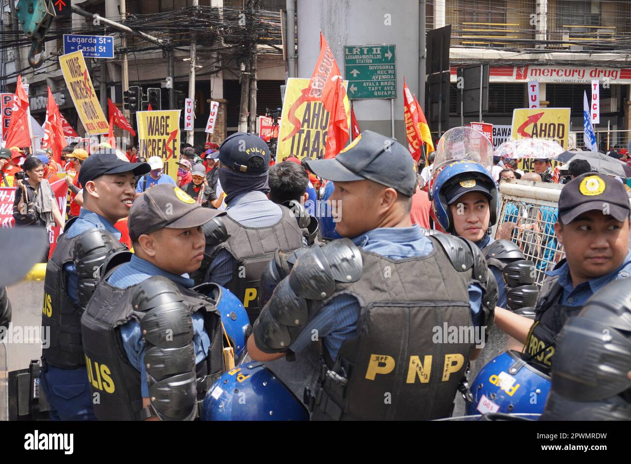 Manila, NCR, Philippines. 1st May, 2023. Various Filipino labor groups ...