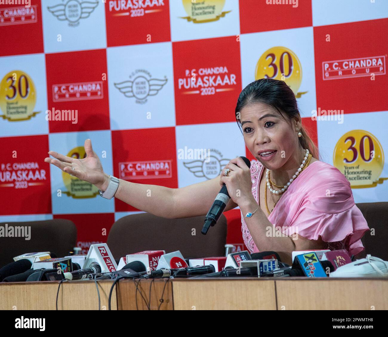 Kolkata, India. 01st May, 2023. Six time World Amateur Women Boxing Champion MC Mary Kom has ...