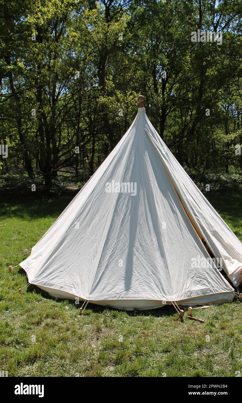 A Round Vintage White Tent in a Woodland Clearing Stock Photo - Alamy