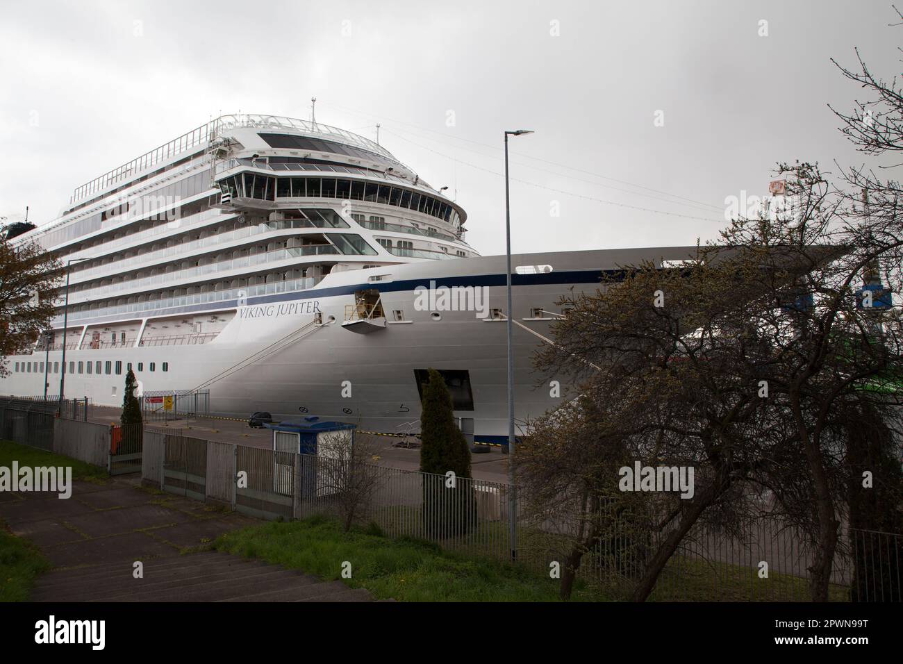 Viking Cruises's Passenger (Cruise) Ship the Viking Jupiter Stock Photo ...