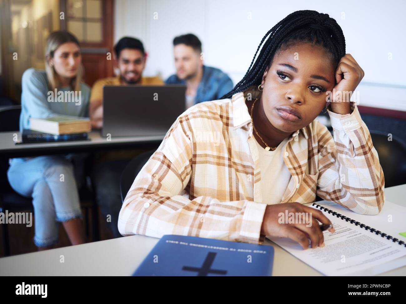 Stressed students library hi-res stock photography and images - Alamy