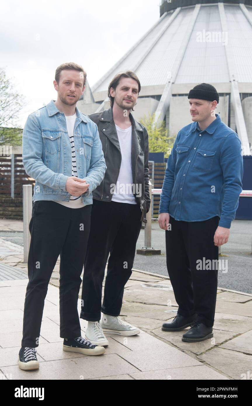 Skinny Living, Bands and artists came together again this year and ...