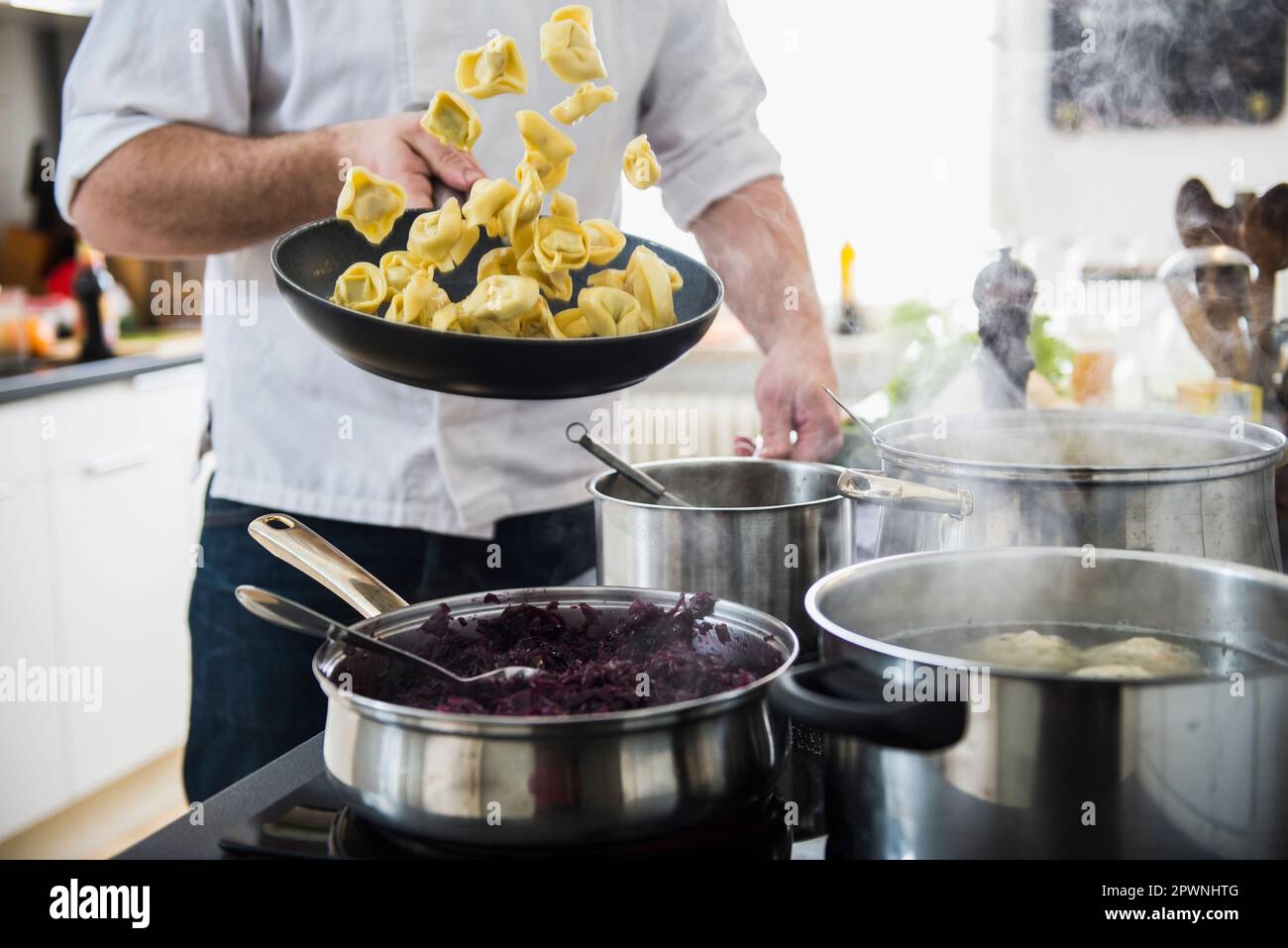 Kitchen counter chef cook hi-res stock photography and images - Alamy