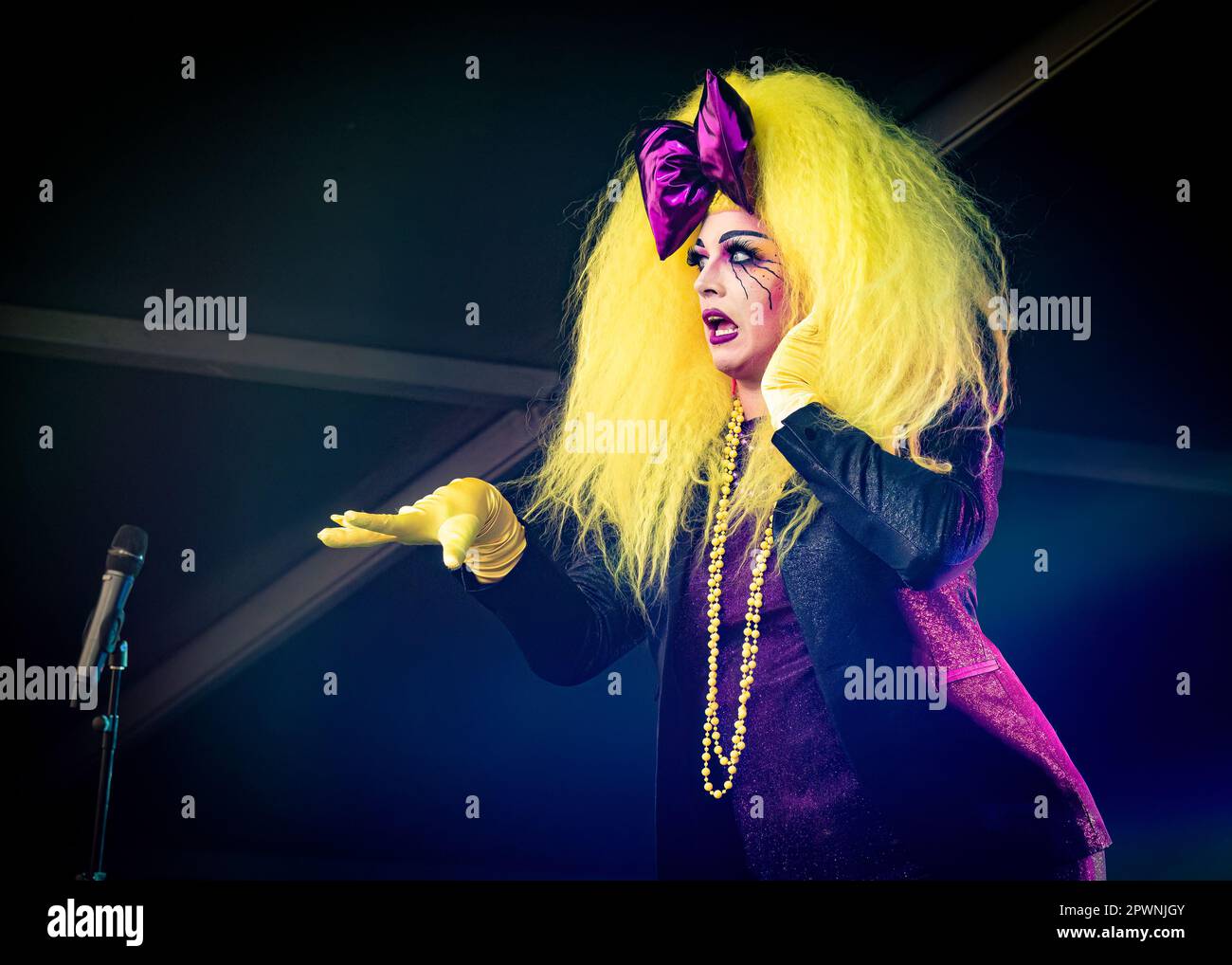 Tracey Paper, Drag Queen, HotHaus Arena, Poptasia Festival, Gloucester ...