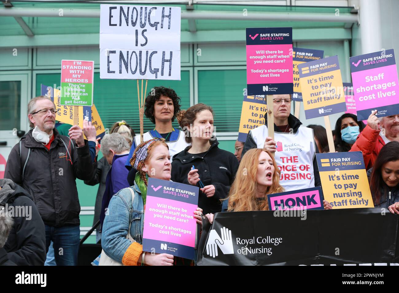 London Uk 01 May 2023 Nurses Strike Nurses At Picket Line Outside