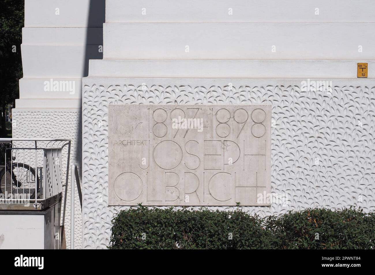VIENNA, AUSTRIA - CIRCA 2022: Wiener Secession by Olbrich circa 1897 ... VIENNA, AUSTRIA - CIRCA 2022: Wiener Secession by Olbrich circa 1897 ...