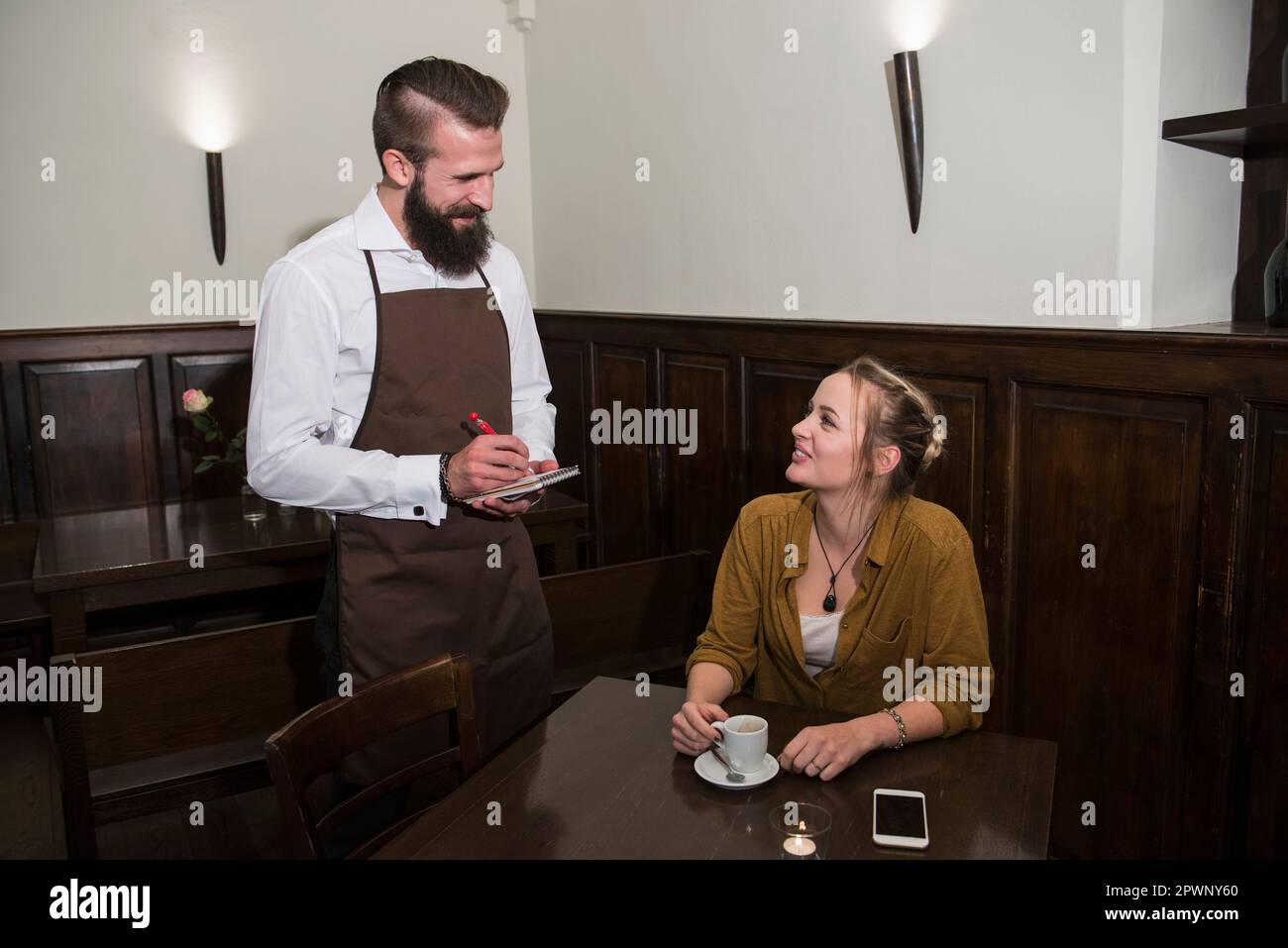 From 18 to 25 years hi-res stock photography and images - Alamy